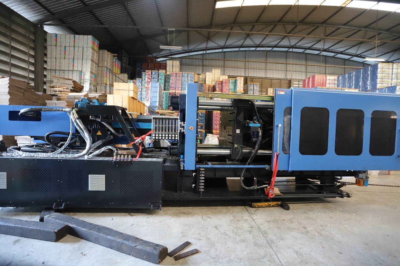 จำหน่ายเครื่องใหม่ป้ายแเดง HAIXING รุ่น HXF-470J5 Servo ประหยัดไฟ